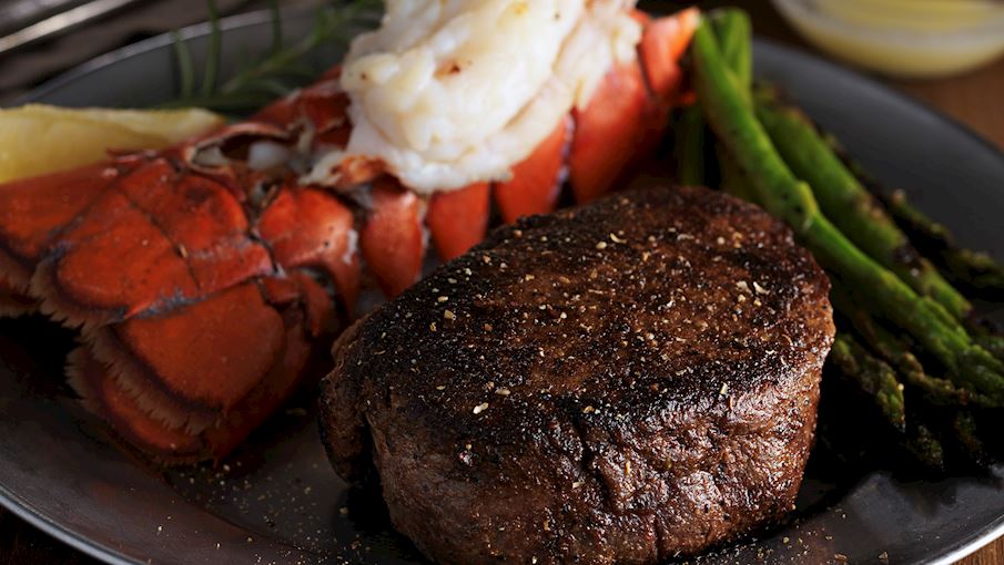 30 Best Crustacean Dishes in the United States of America - TasteAtlas