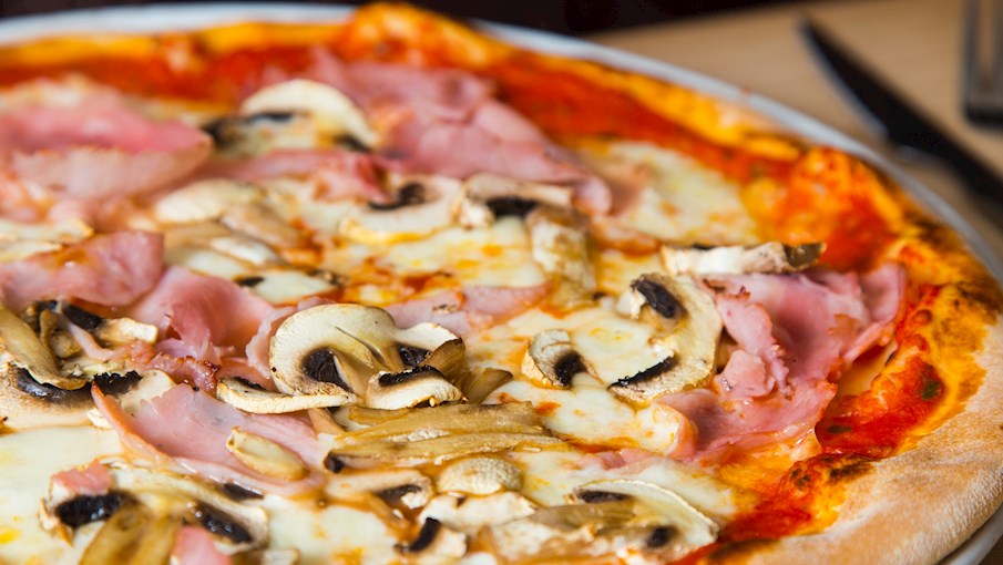 10 Best Rated Italian Pizzas - TasteAtlas