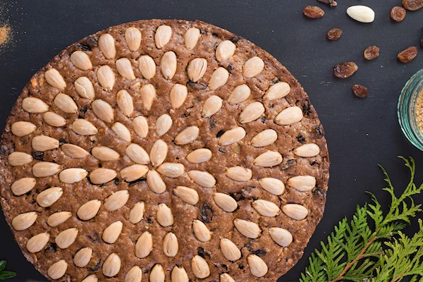 Where to Eat the Best Dundee Cake in the World? | TasteAtlas