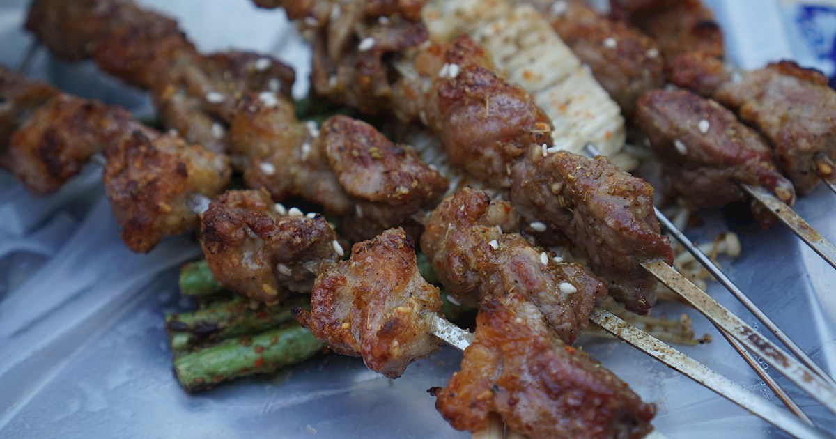 Xinjiang Lamb Skewers | Traditional Street Food From Xinjiang, China
