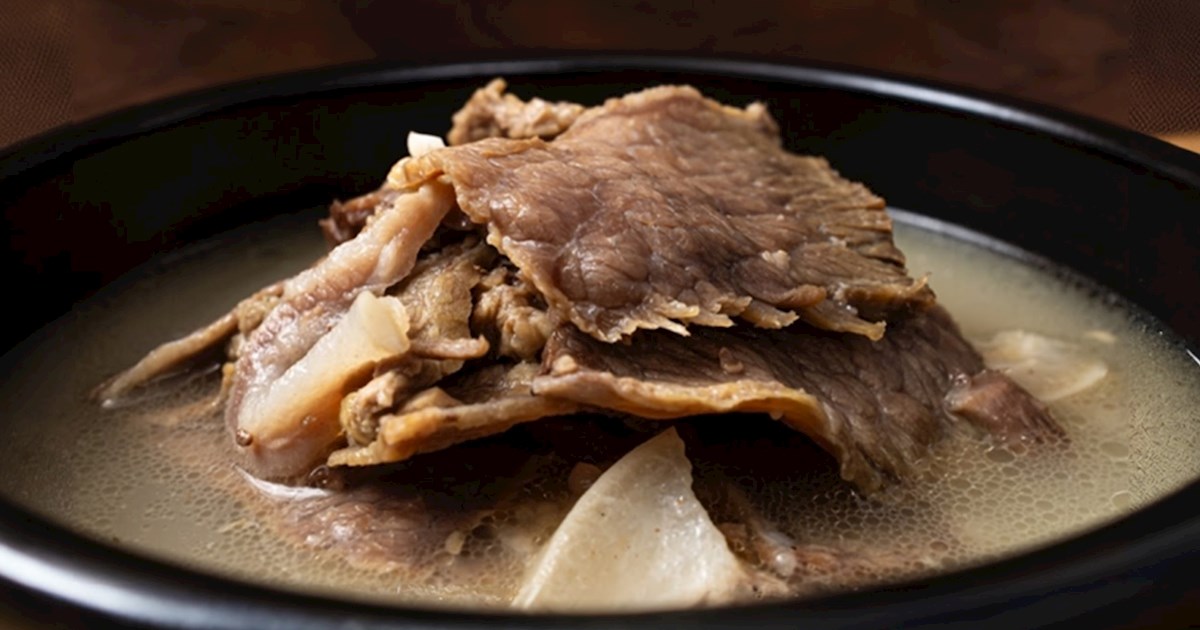 Caldo de Cabeza | Traditional Meat Soup From Ancash, Peru