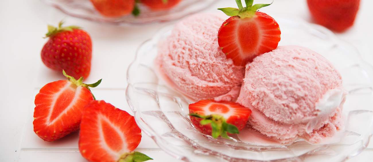 Gelato Alla Fragola | Traditional Ice Cream From Italy, Western Europe