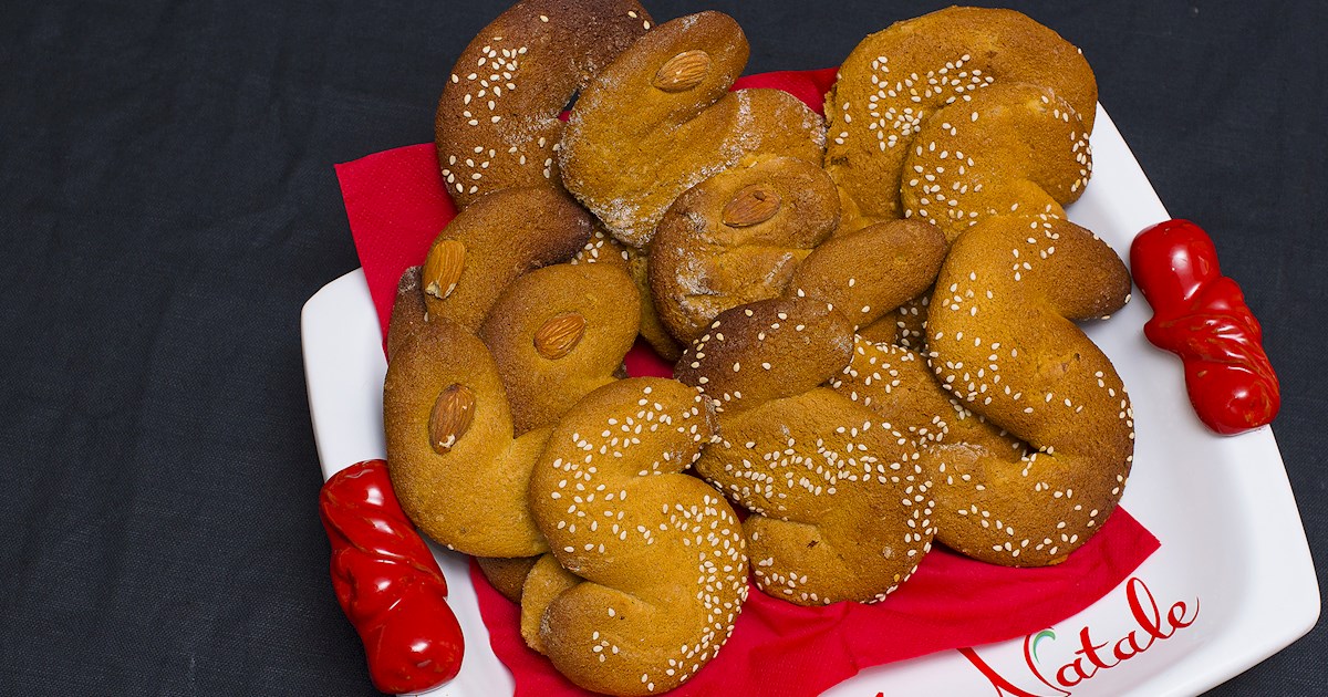 Susamielli | Traditional Cookie From Naples, Italy