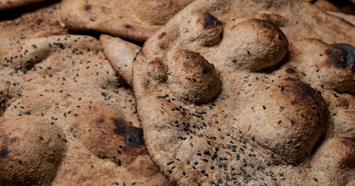 Khubz Ahmar | Traditional Flatbread From Al-Ahsa, Saudi Arabia