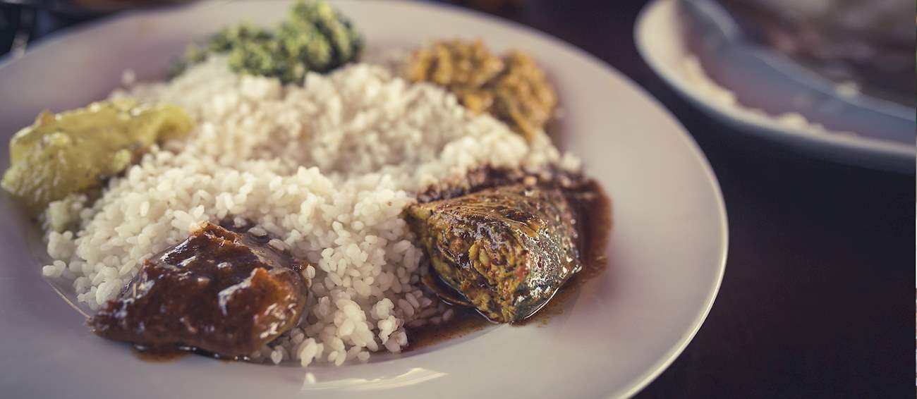 Sri Lankan Rice And Curry | Traditional Rice Dish From Sri Lanka