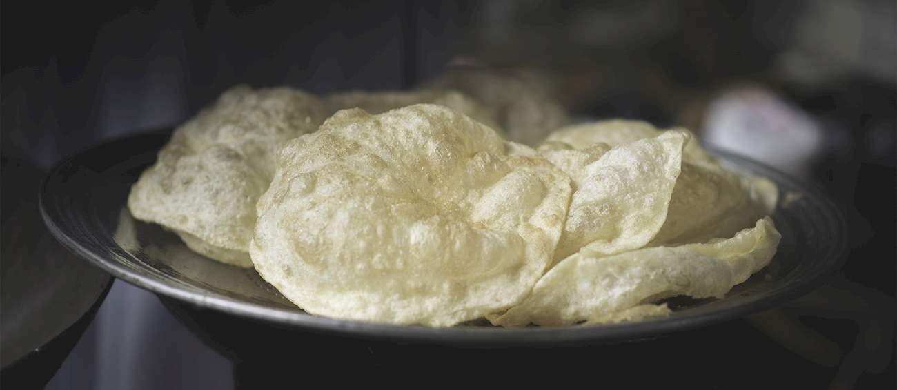 Halwa Poori | Traditional Breakfast From Pakistan