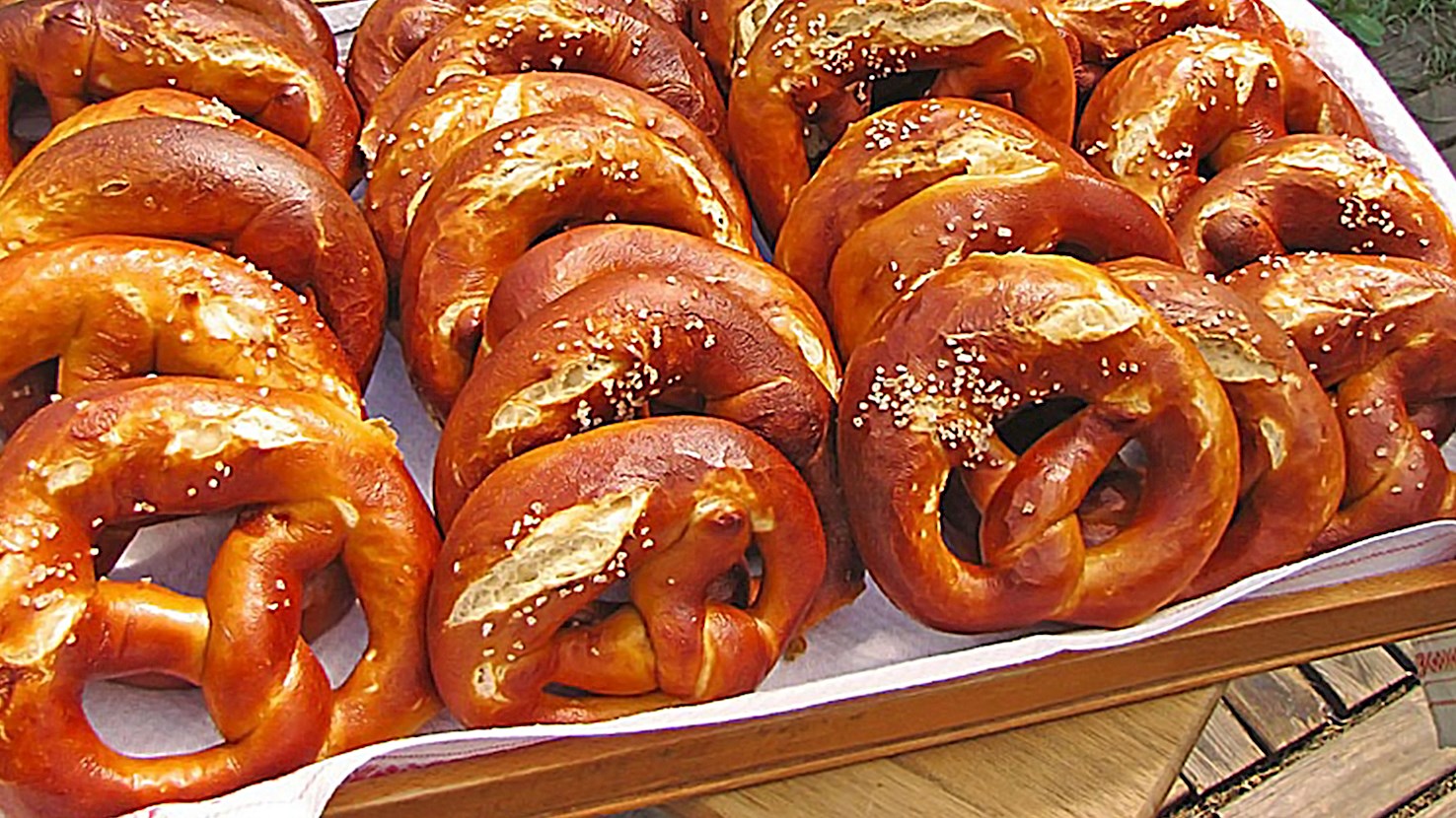 10 Best Snacks in Romania - TasteAtlas