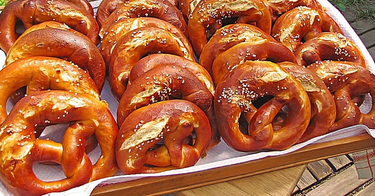 4 Best Street Food in Romania - TasteAtlas