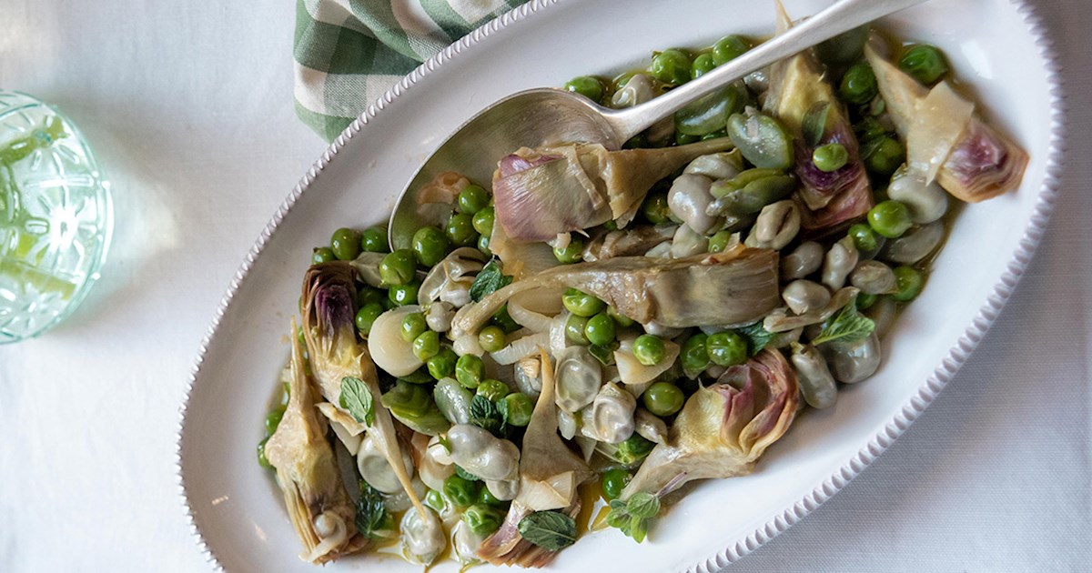 Vignarola | Traditional Vegetable Dish From Rome, Italy