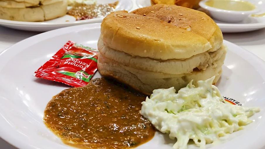 7 Best Snacks in Pakistan - TasteAtlas