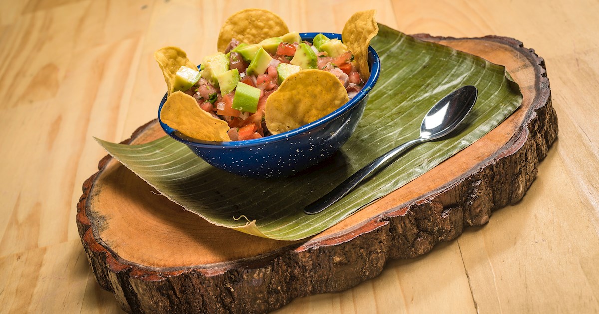 Chifrijo | Traditional Appetizer From San José, Costa Rica