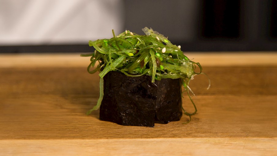 4 Gunkanmaki Varieties Ranked From the Worst To the Best - TasteAtlas