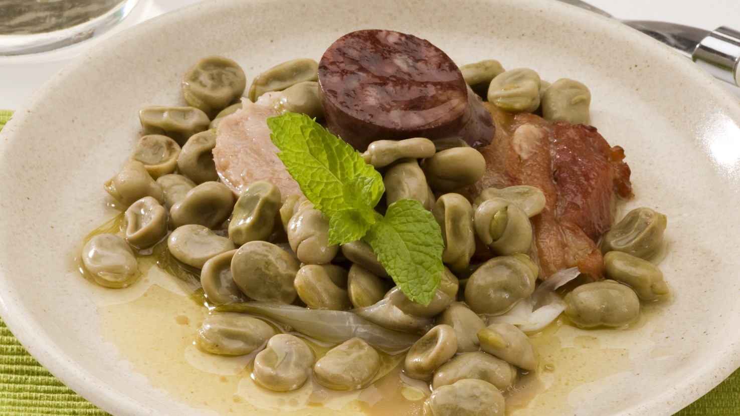 61 Worst Rated Bean Dishes in the World - TasteAtlas