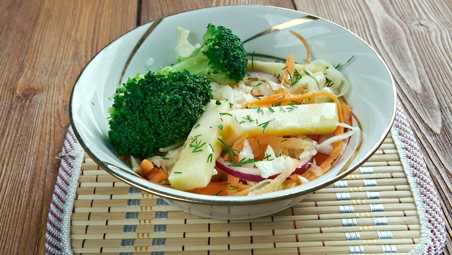 7 Best Snacks in Canada - TasteAtlas