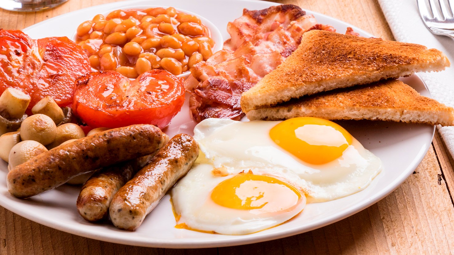 6 Traditional Foods You Have To Try in Liverpool - TasteAtlas