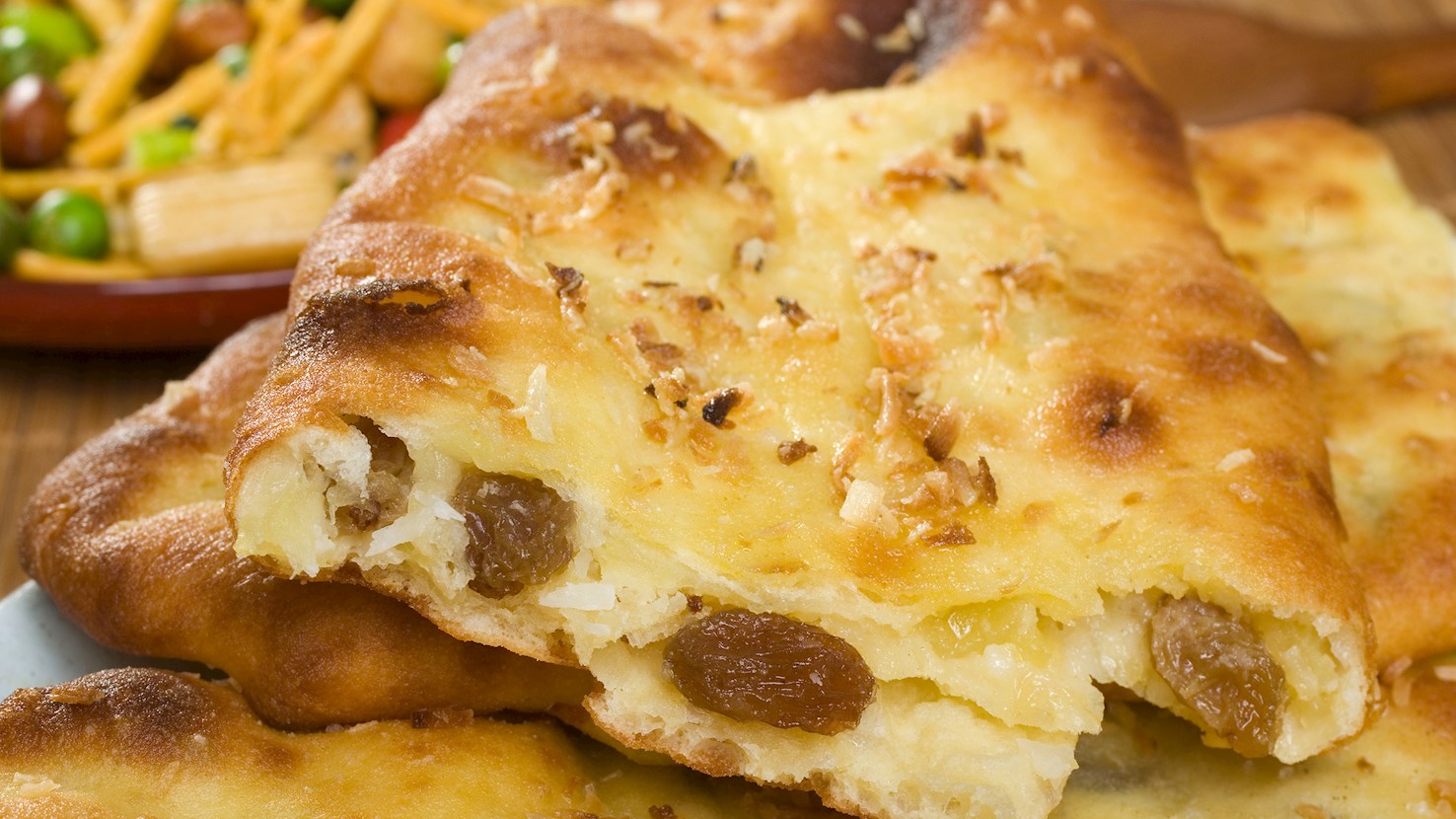 Top 6 Pakistani Breads - TasteAtlas