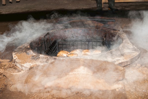 Hāngi | Traditional Technique From New Zealand