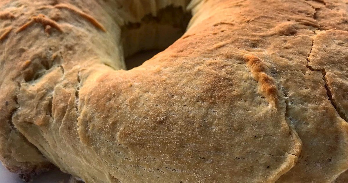 Strazzata | Traditional Flatbread From Avigliano, Italy