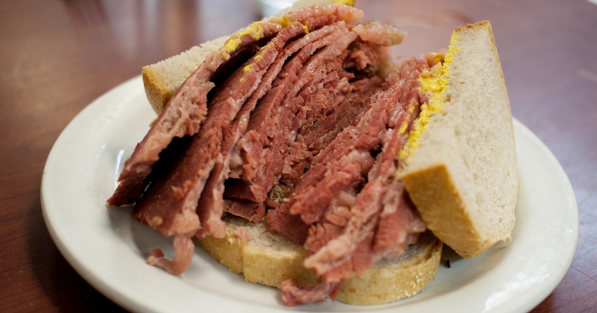 10 Best Rated Canadian Dishes - TasteAtlas