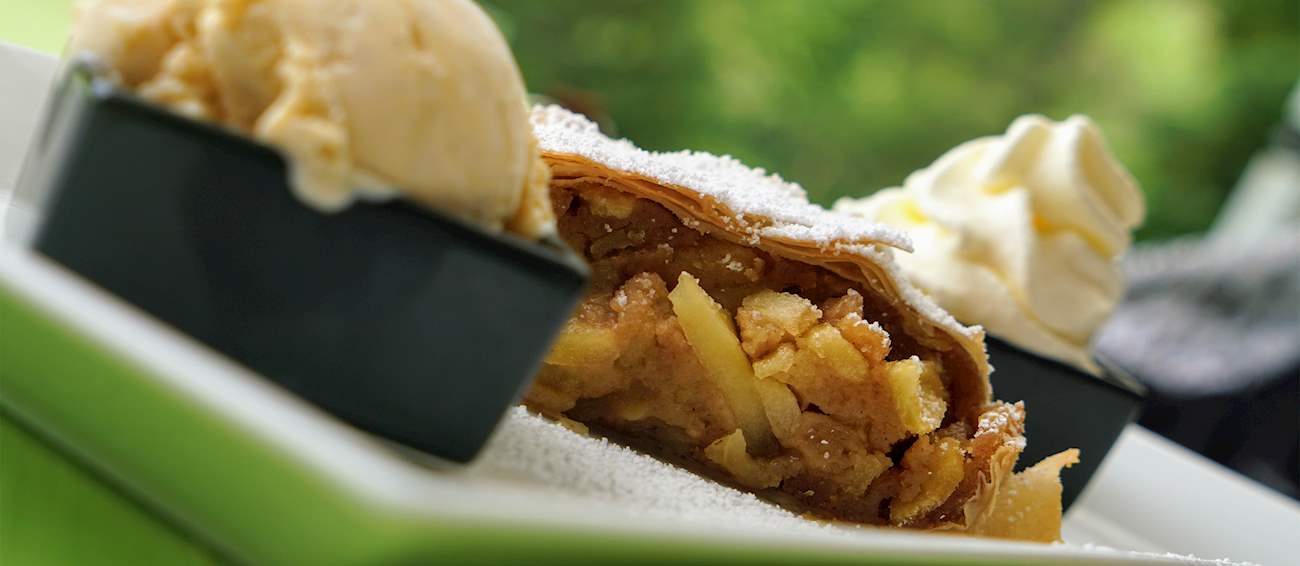 Apfelstrudel | Traditional Sweet Pastry From Vienna, Austria