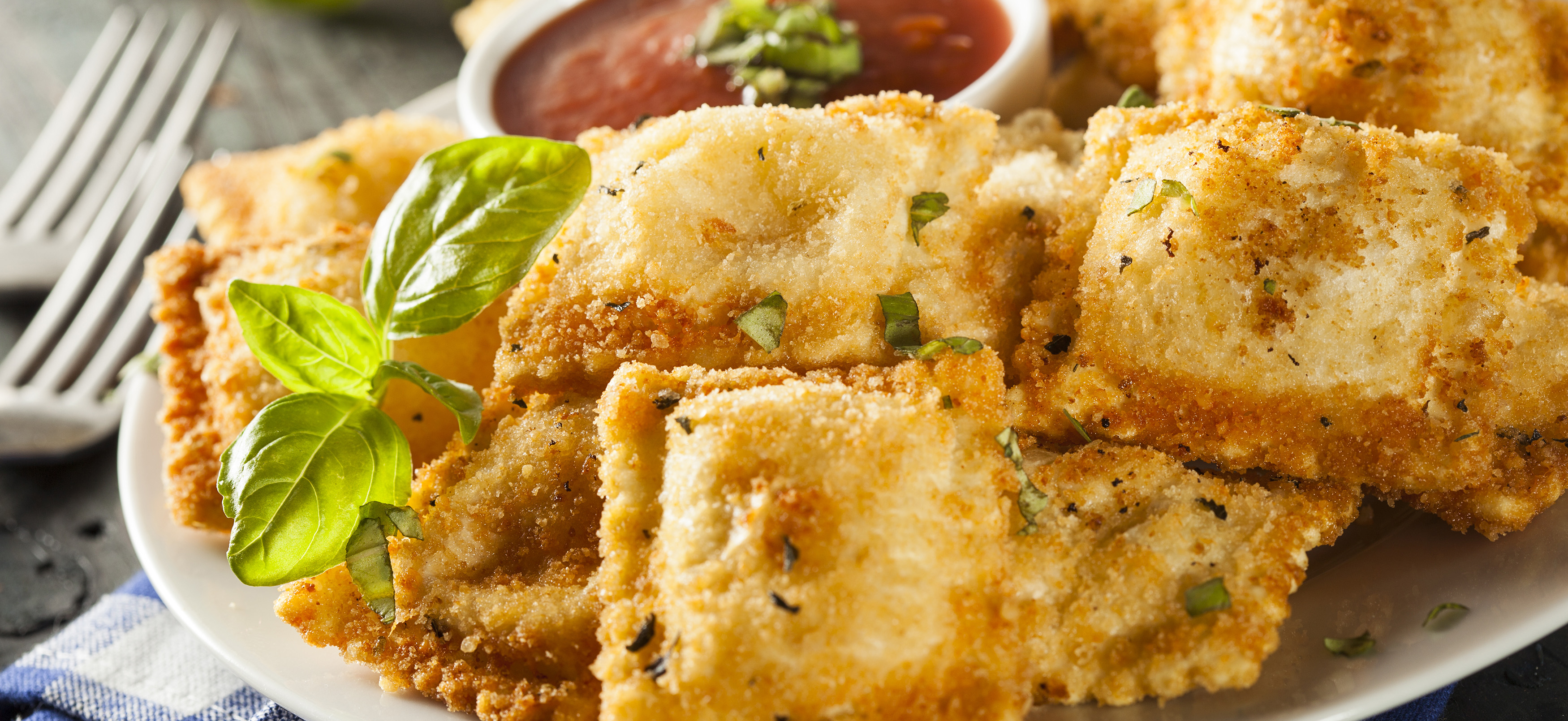 Where to Eat the Best Toasted Ravioli in the World? | TasteAtlas