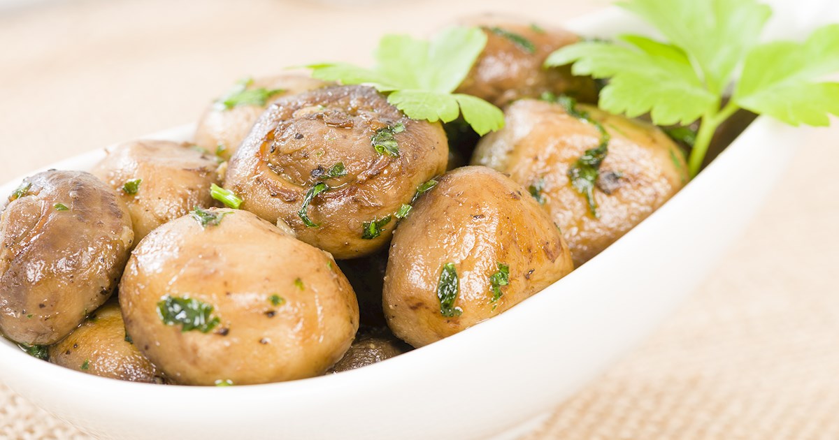 Setas al Ajillo | Traditional Mushroom Dish From Madrid, Spain | TasteAtlas