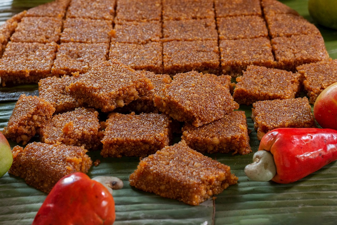 Wali Thalapa | Traditional Dessert From Sri Lanka