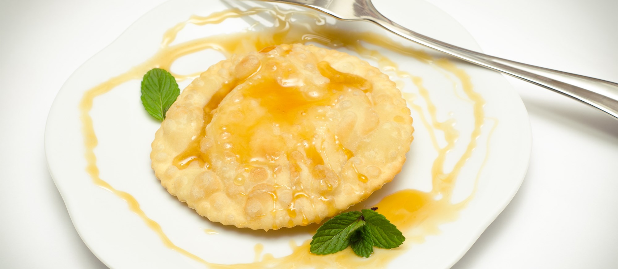 Where to Eat the Best Seada in the World? | TasteAtlas