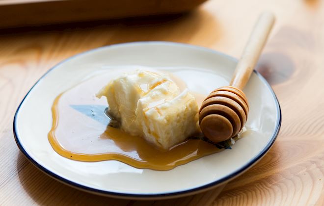 Dips of the World: Best Recipes & Restaurants | TasteAtlas