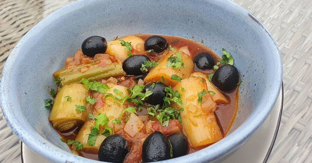 Mâncare de Praz | Traditional Stew From Romania, Southeastern Europe