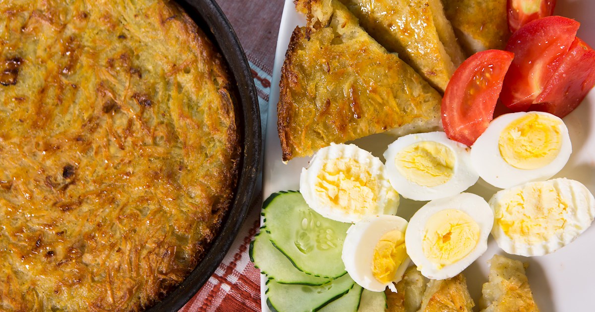 Kljukuša | Traditional Savory Pie From Bosnia and Herzegovina ...