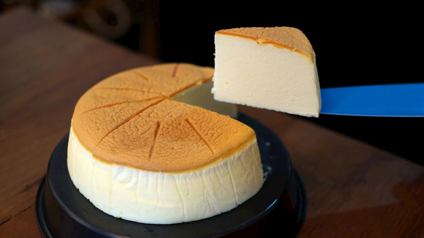 22 Best Cakes in Asia - TasteAtlas