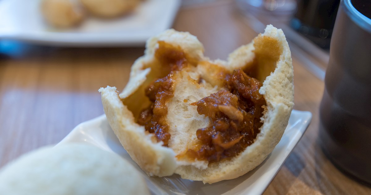 Niu Rou Bao | Traditional Savory Pastry From Hong Kong, China
