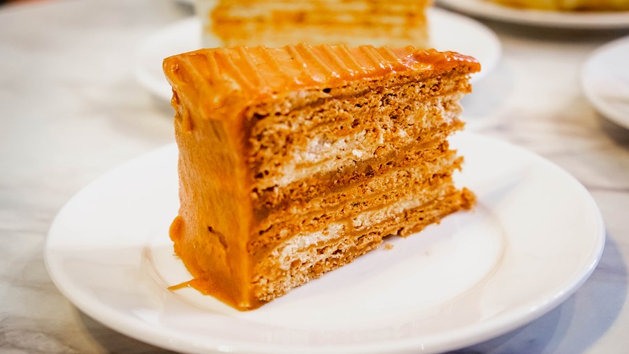 10 Worst Rated American Cakes - TasteAtlas