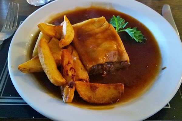 Where to Eat the Best Rag Pudding in the World? | TasteAtlas