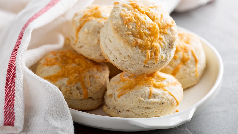25 Best Snacks in the United Kingdom - TasteAtlas