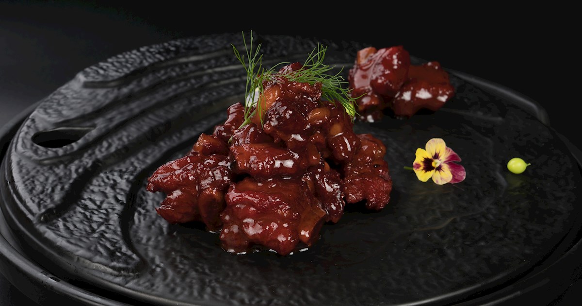 Wu xi Rou gu Tou | Traditional Pork Dish From Wuxi, China