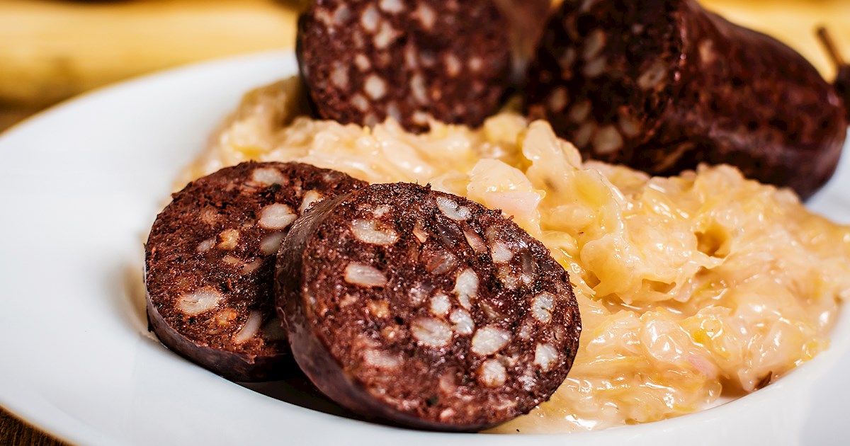 Sângerete | Traditional Blood Sausage From Romania, Southeastern Europe