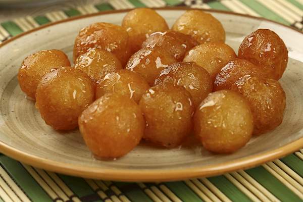 Lokma | Traditional Sweet Pastry From Turkiye