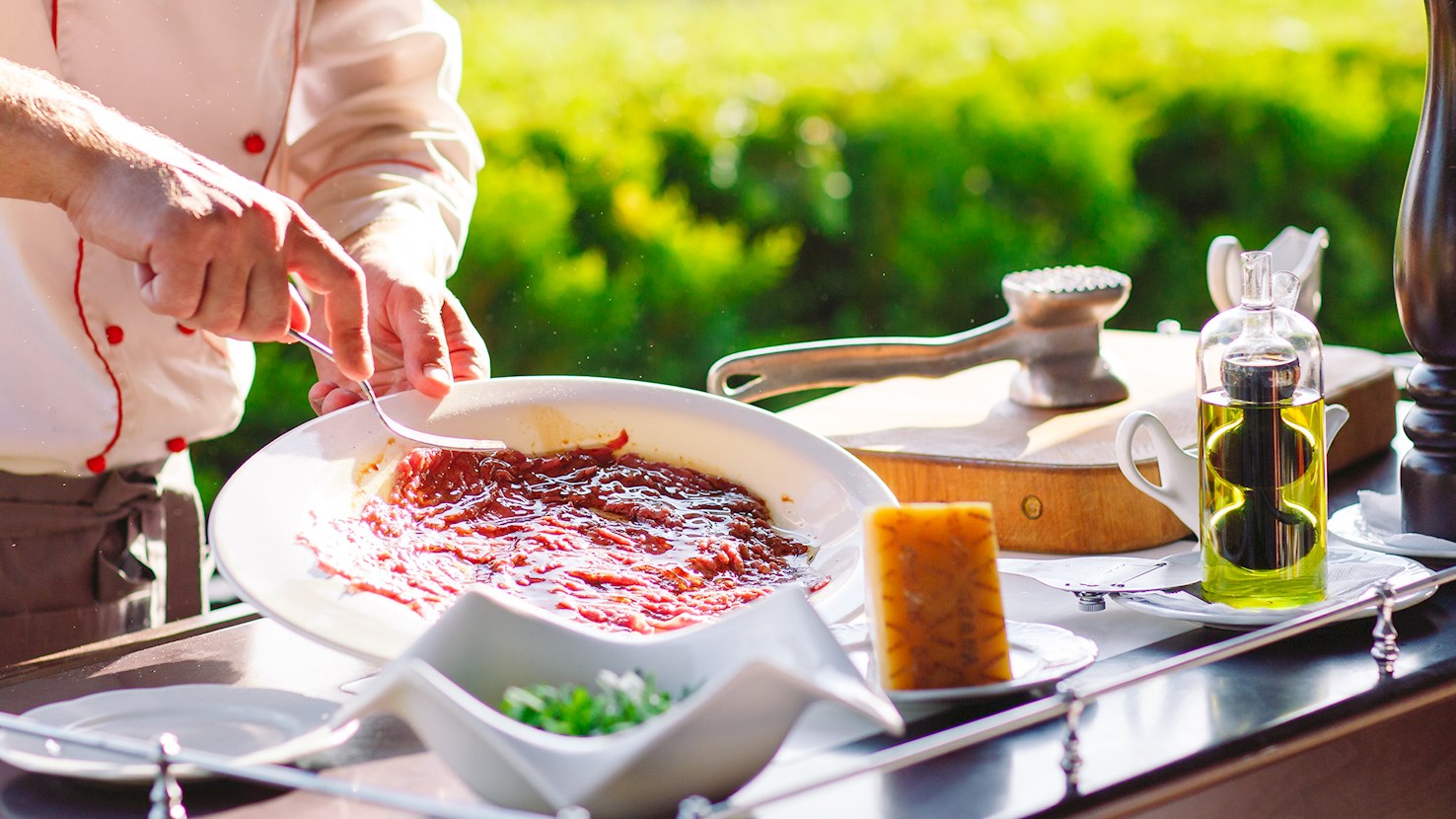 3 Best Raw Meat Dishes in Italy - TasteAtlas