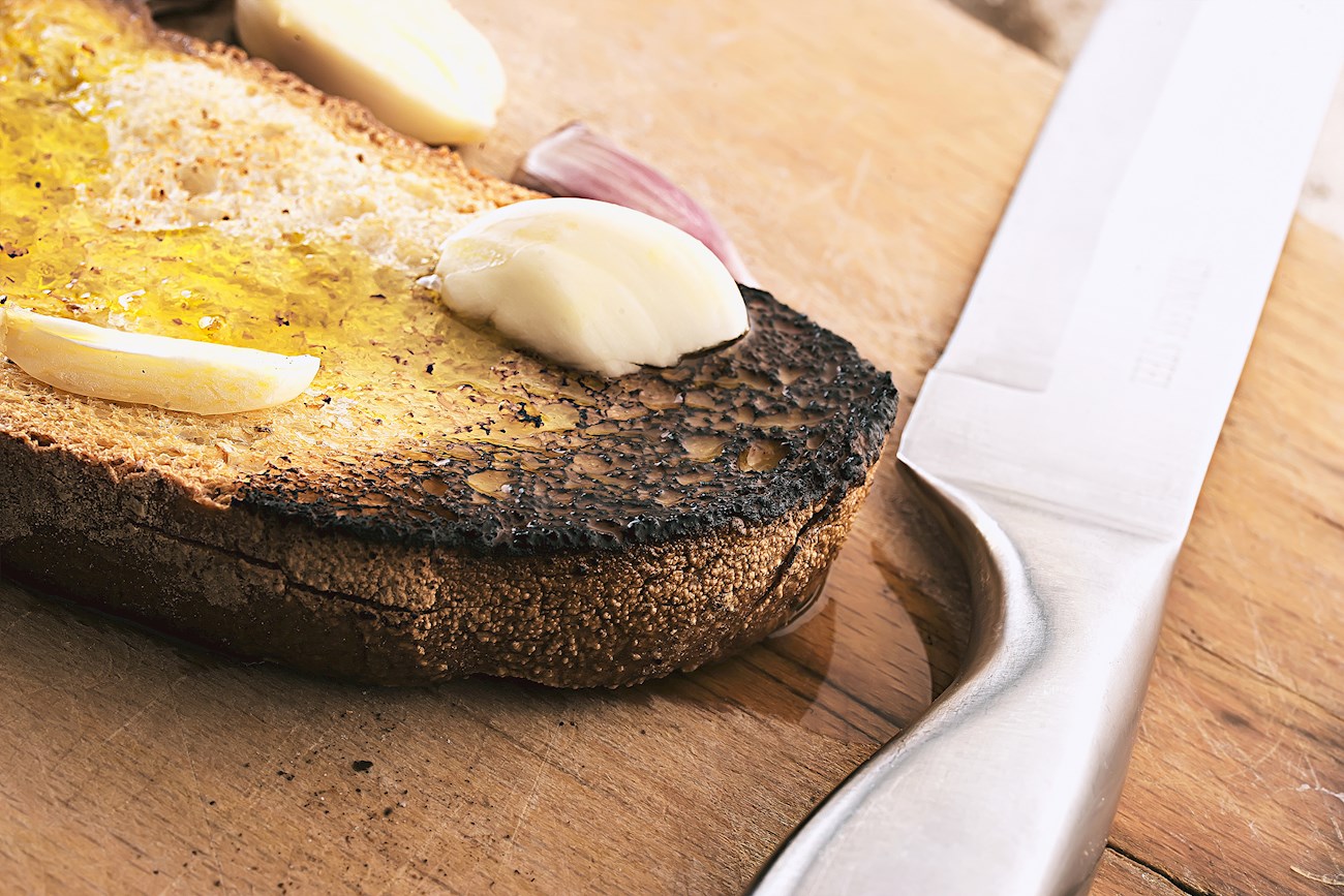 Fettunta | Traditional Appetizer From Tuscany, Italy