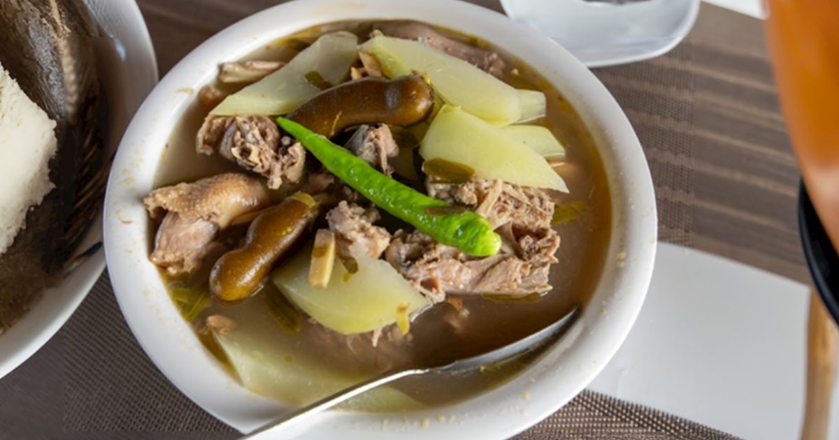 Sinigang na Manok | Traditional Chicken Soup From Philippines ...