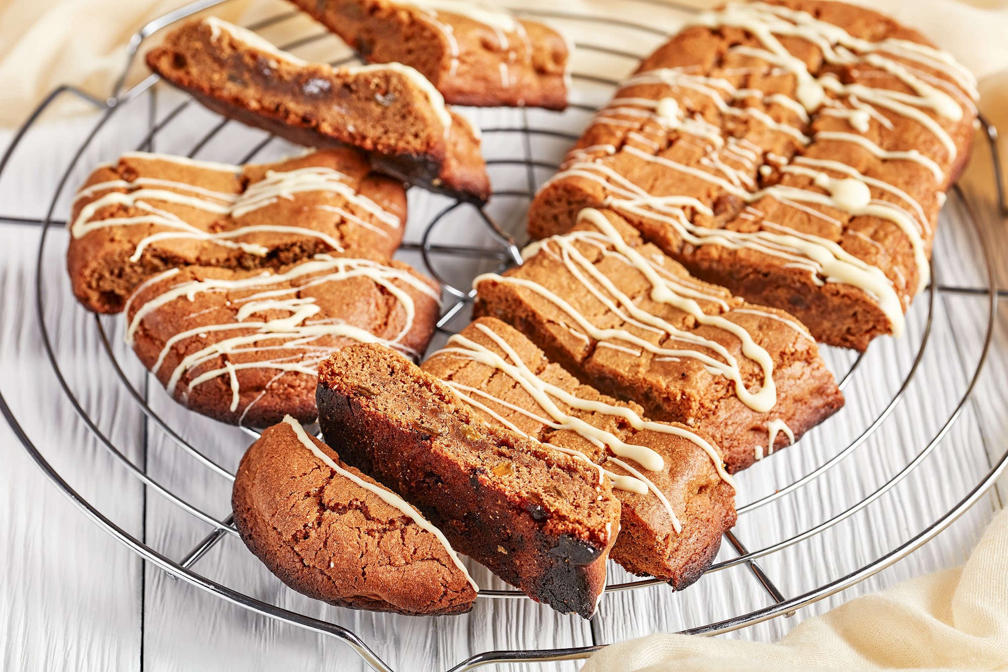 Where to Eat the Best Hermit Cookies in the World? | TasteAtlas