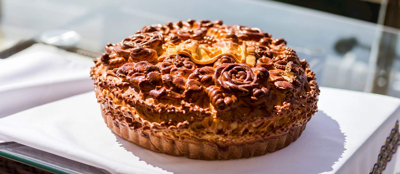 Korovai | Traditional Bread From Ukraine, Eastern Europe