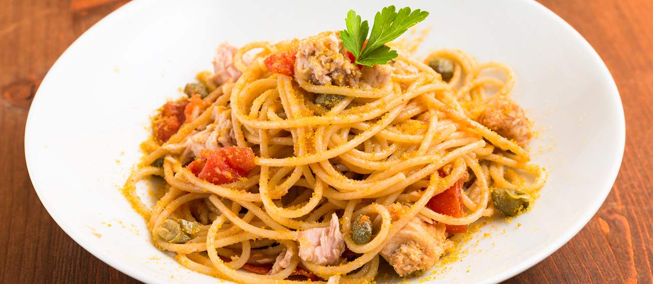 Spaghetti Con la Bottarga | Traditional Pasta From Sardinia, Italy