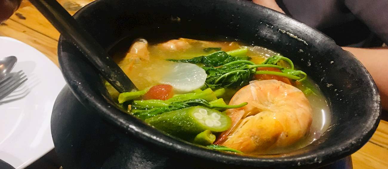 Sinigang na Hipon | Traditional Seafood Soup From Philippines ...