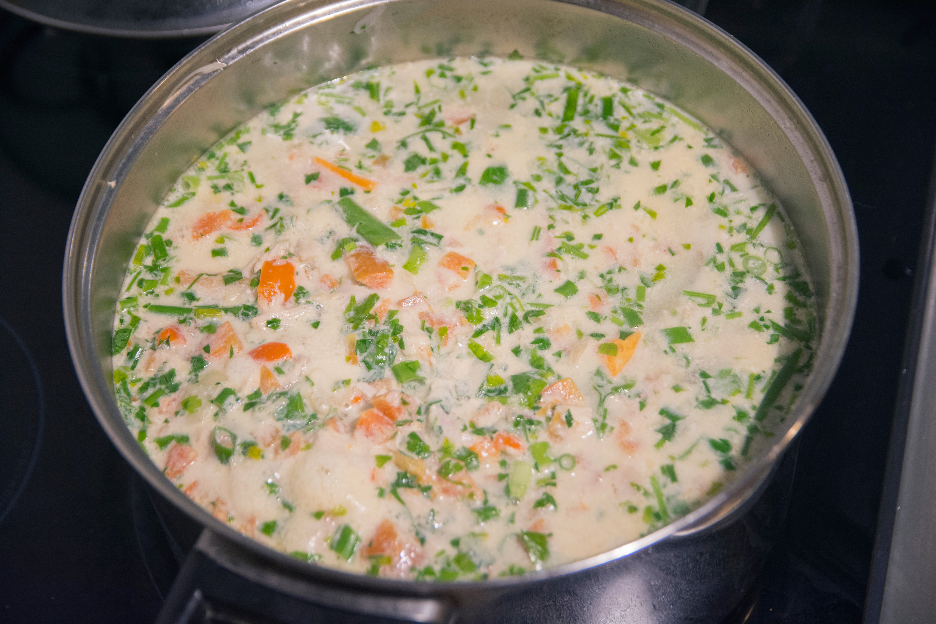 Ciorba Radauteana | Traditional Chicken Soup From Rădăuți, Romania