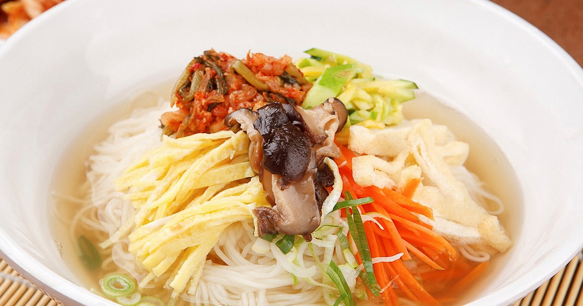 Janchi Guksu | Traditional Noodle Dish From South Korea, East Asia