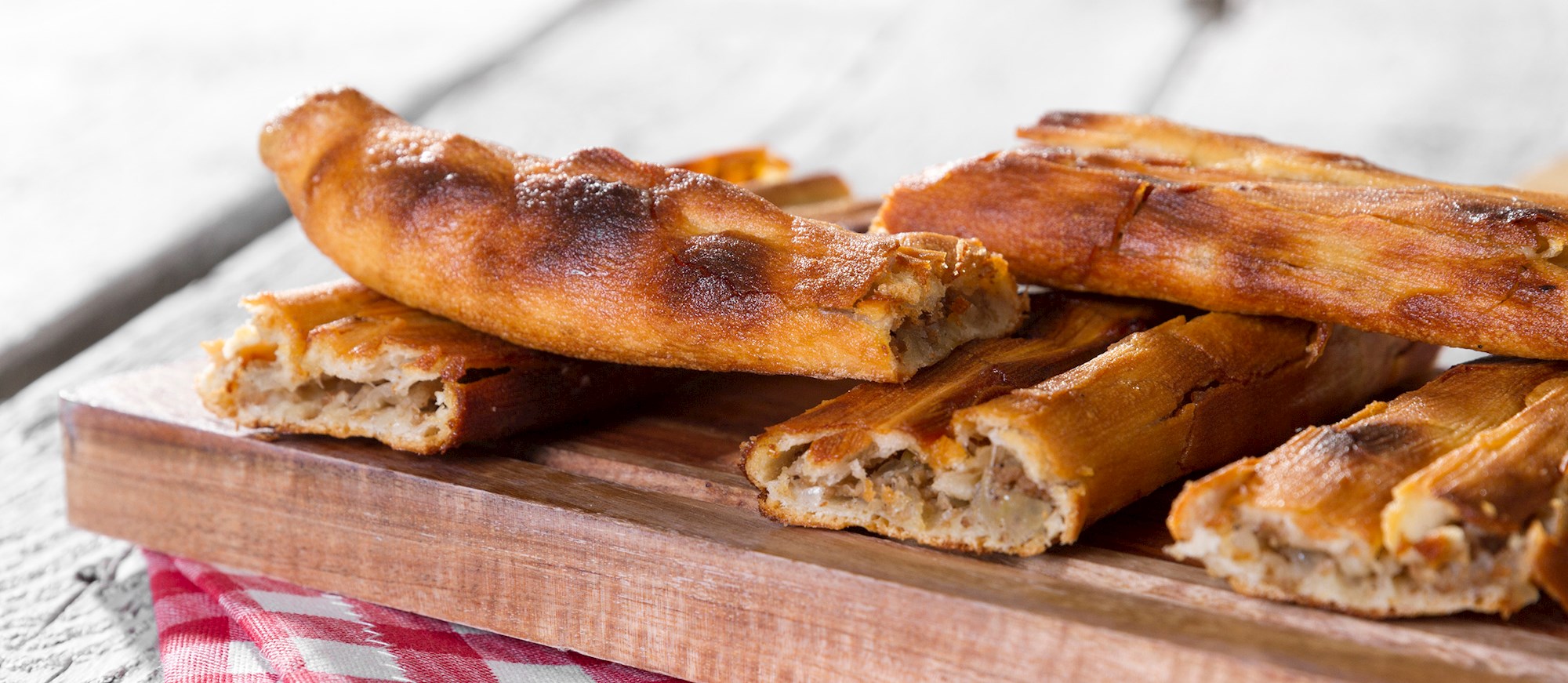 Where to Eat the Best Bafra Pidesi in the World? | TasteAtlas