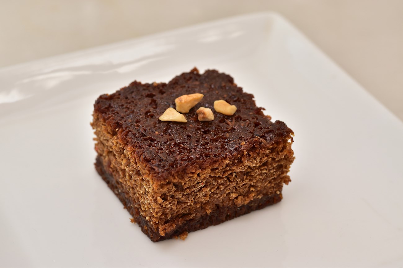 Bibikkan | Traditional Cake From Sri Lanka